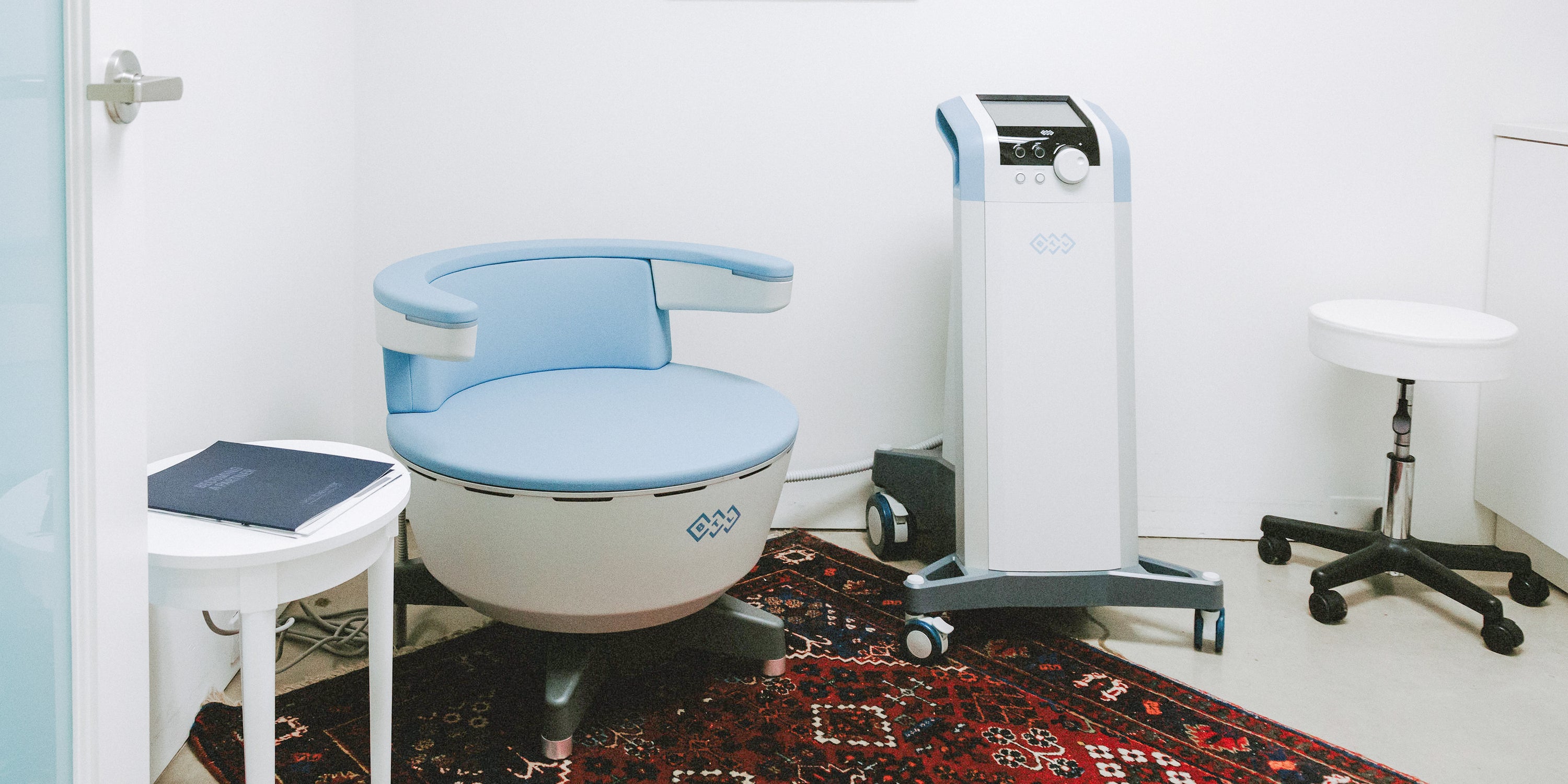 Emsella Pelvic Floor Therapy – London Plastic Surgery & Advanced Aesthetics