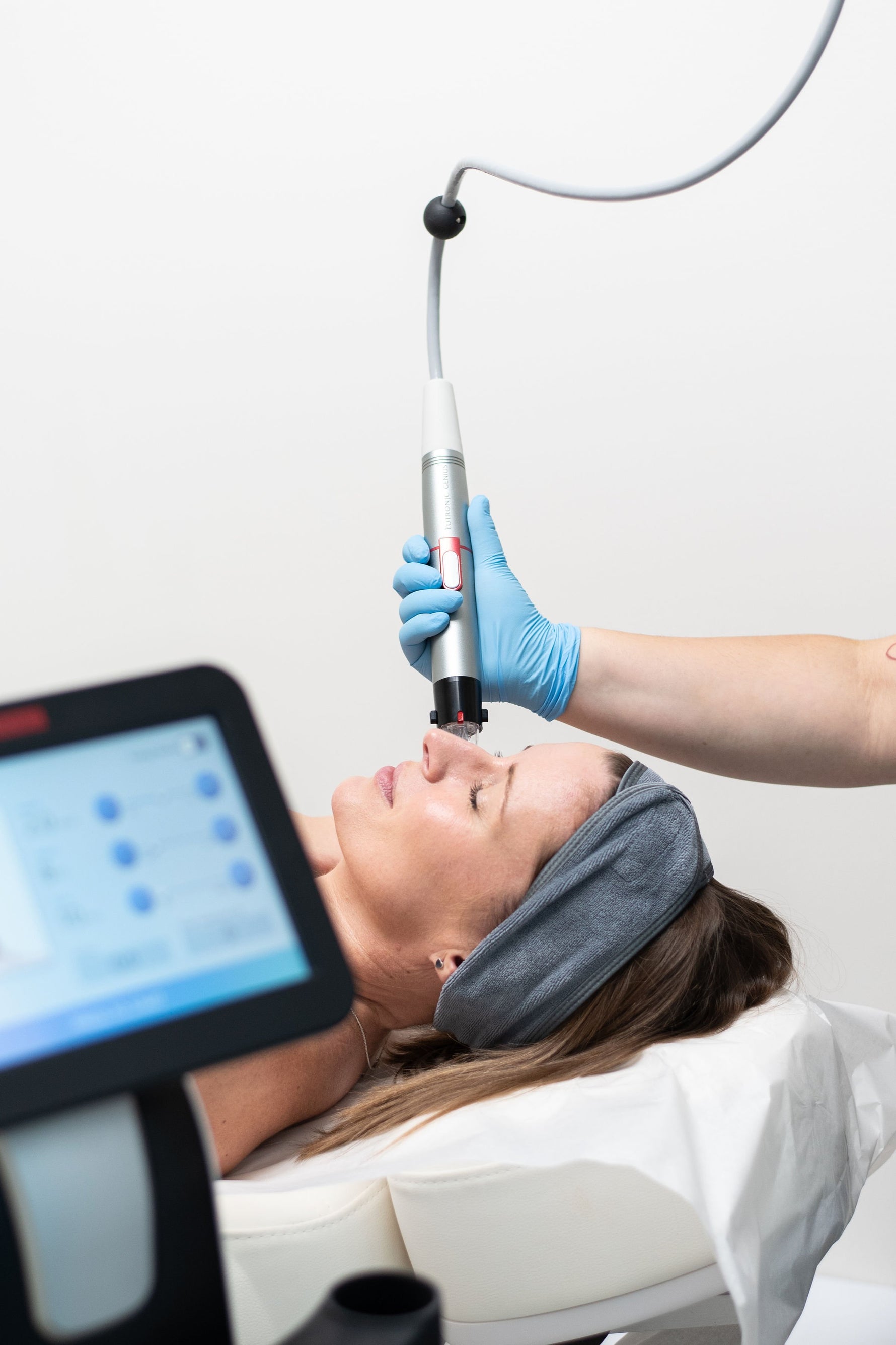 RF Microneedling Treatments | London Plastic Surgery & Advanced Aesthetics